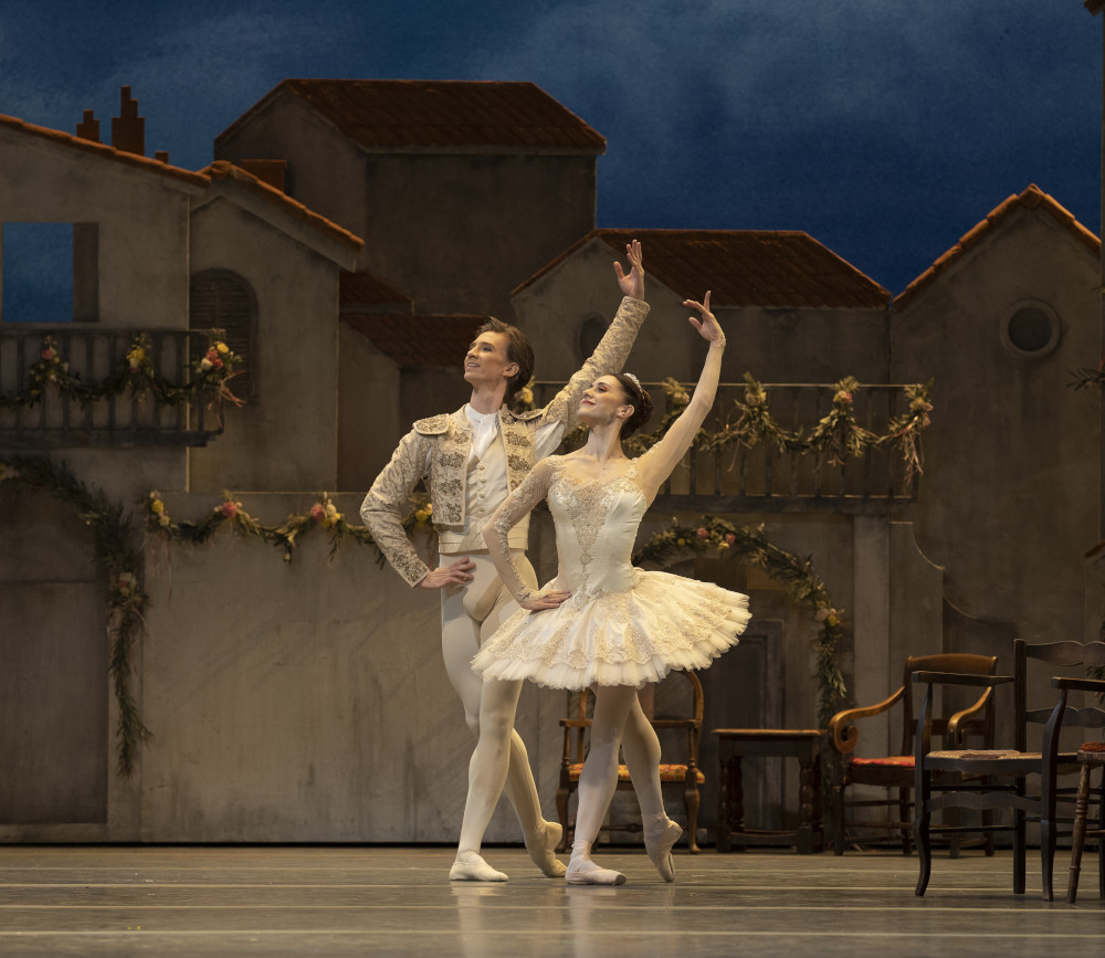 Classic Ballet, Modern Ballet, Ballet School, Ballet Production ...